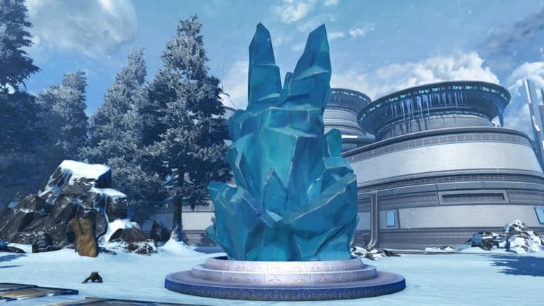 Gigantic Crystal (Cyan) Decoration